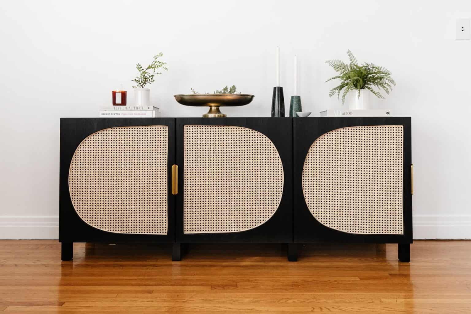 17 DIY TV Stand Plans You Can Make This Weekend