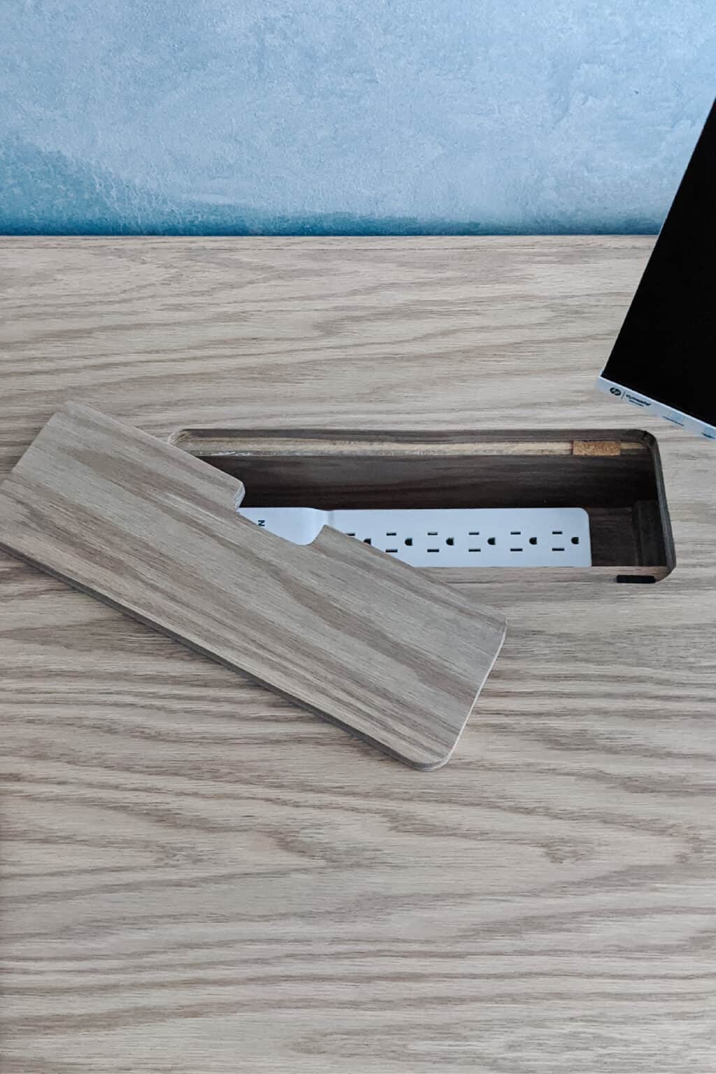 DIY Plywood Desk with Drawers