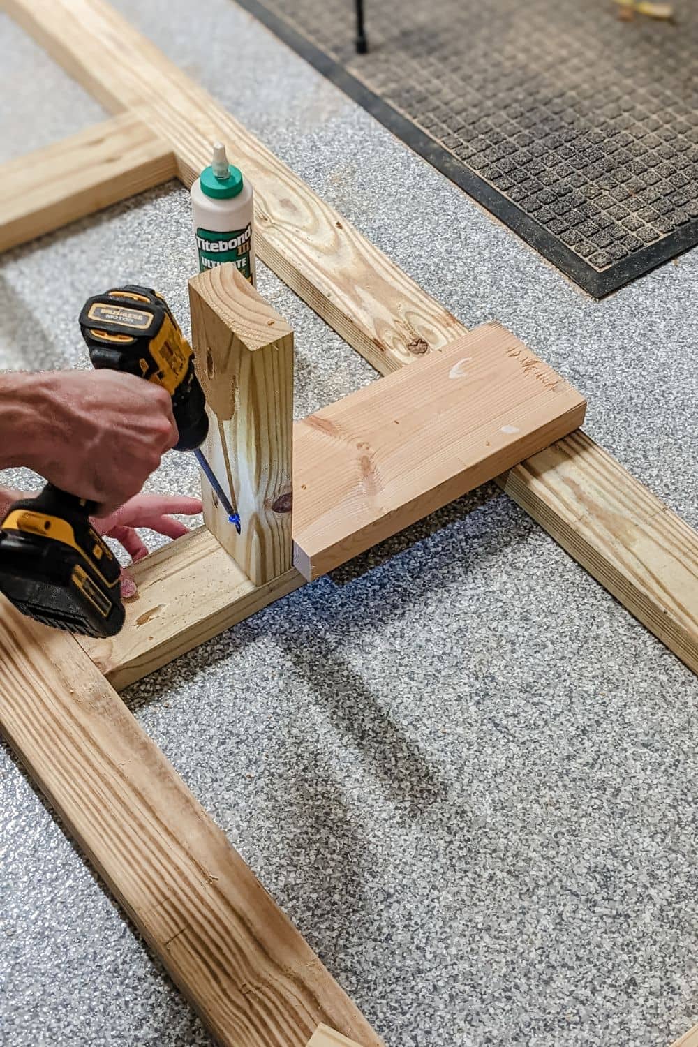 DIY Wood Slat Privacy Screen with Planters!