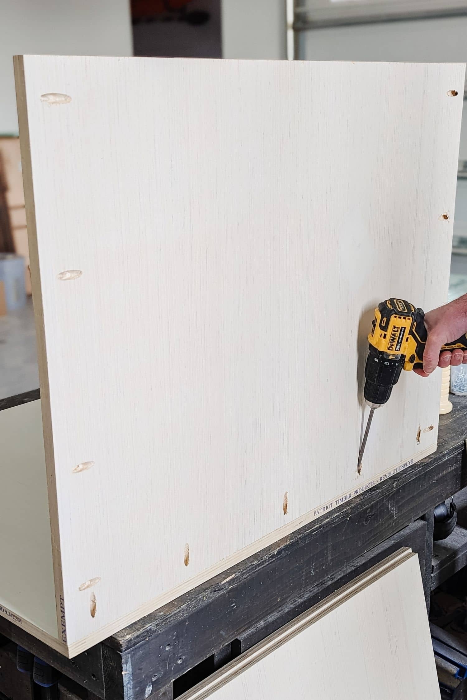 How to Build a Simple Cabinet Box - Pine and Poplar