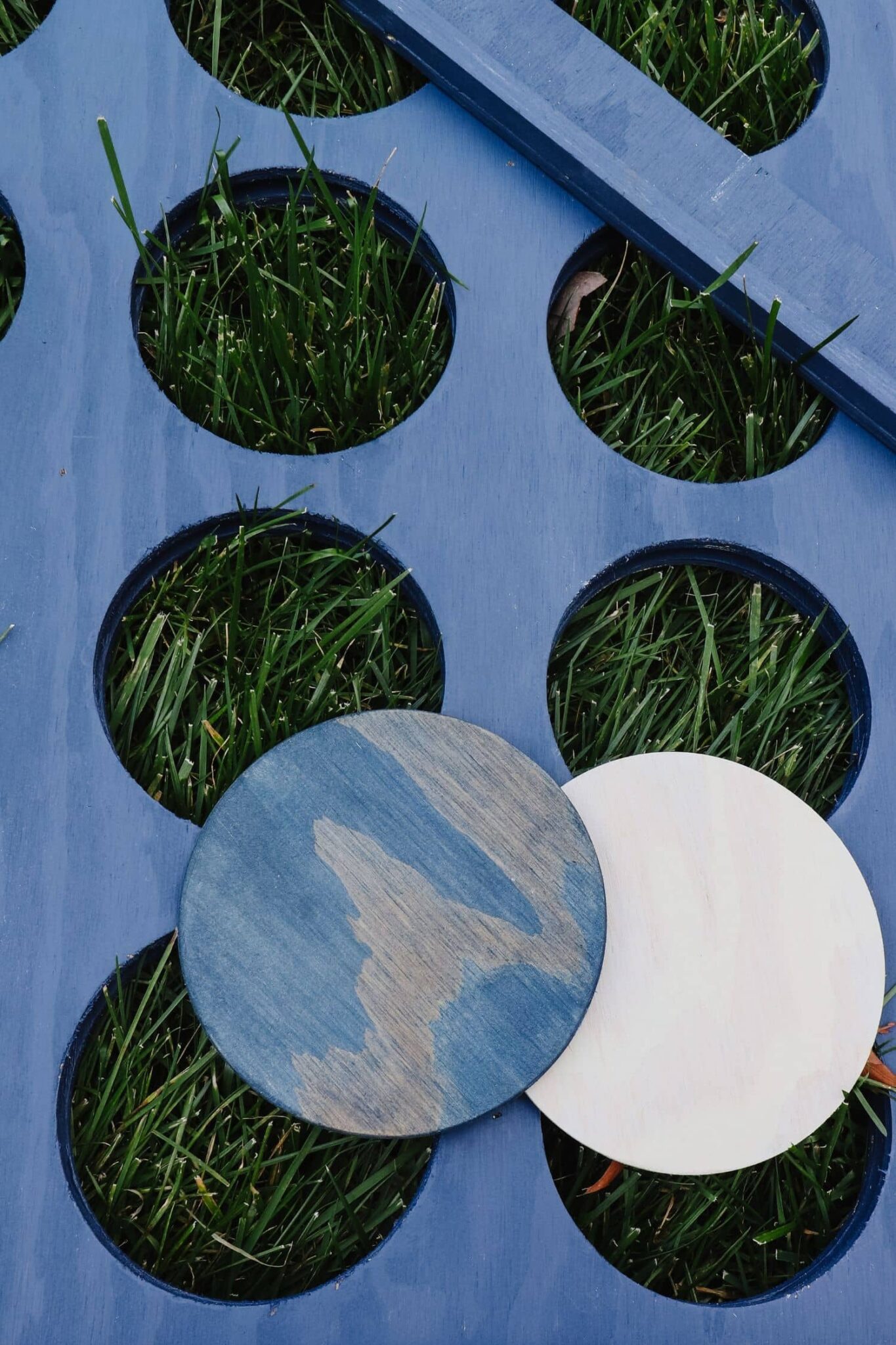 DIY Giant Connect 4 Yard Game - Pine and Poplar