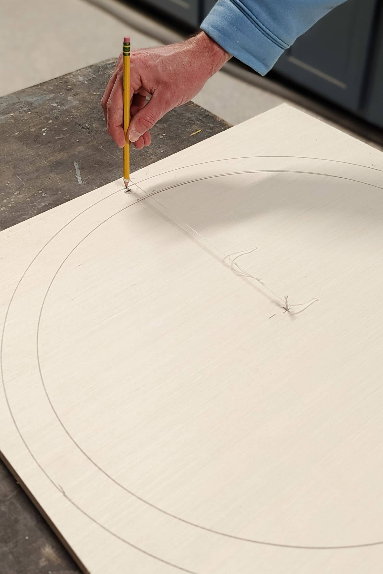 DIY Rotating Bookshelf - Pine and Poplar