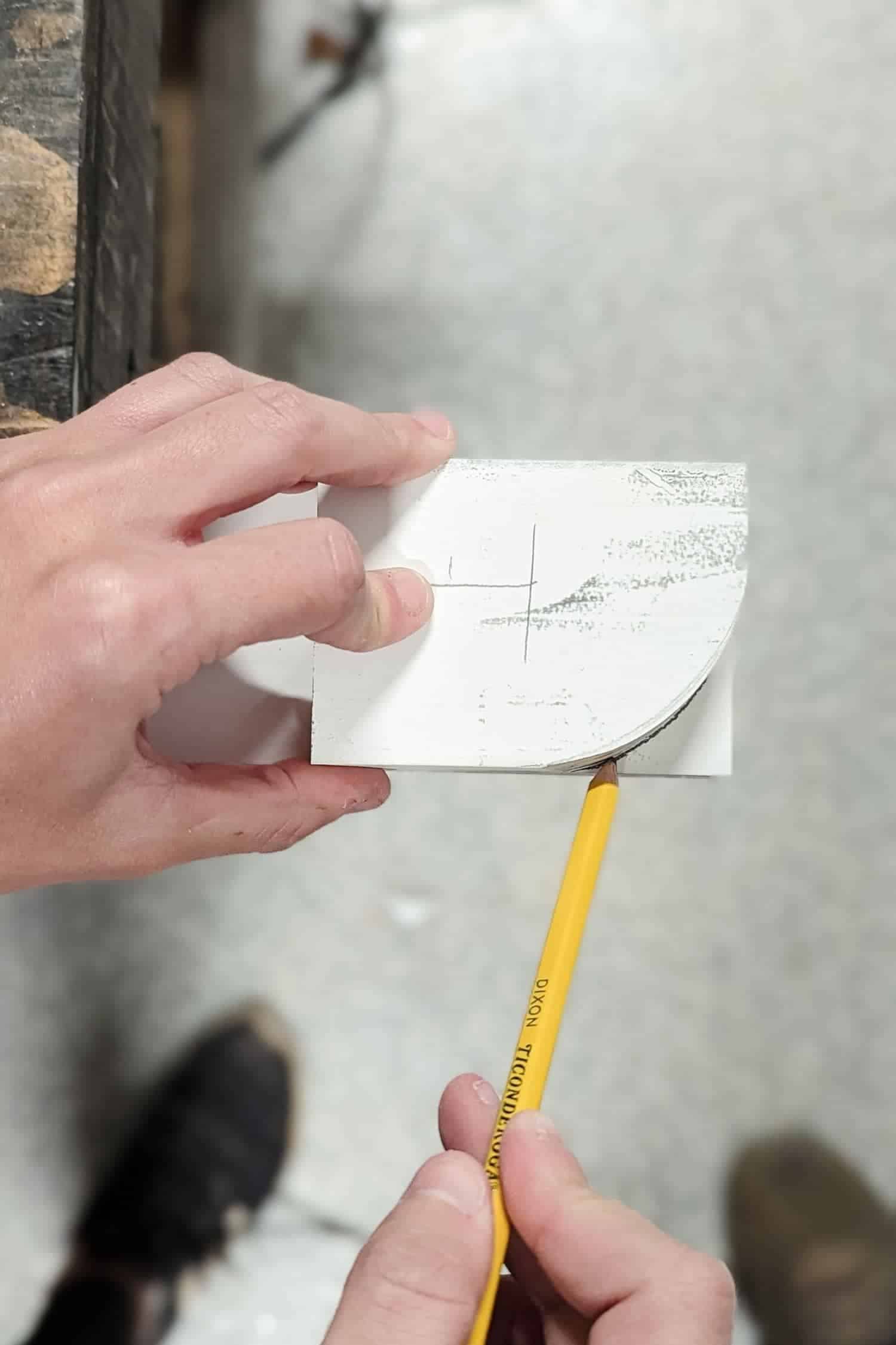 DIY Rotating Bookshelf - Pine and Poplar