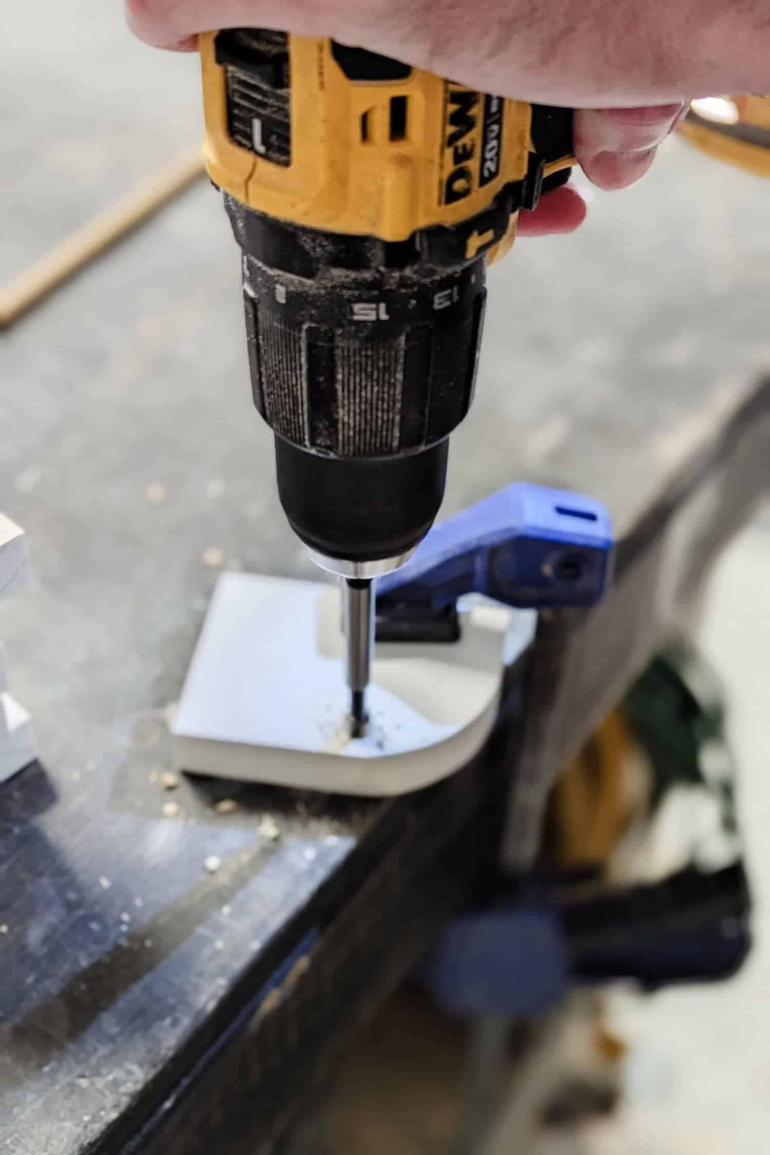 DIY Rotating Bookshelf - Pine and Poplar