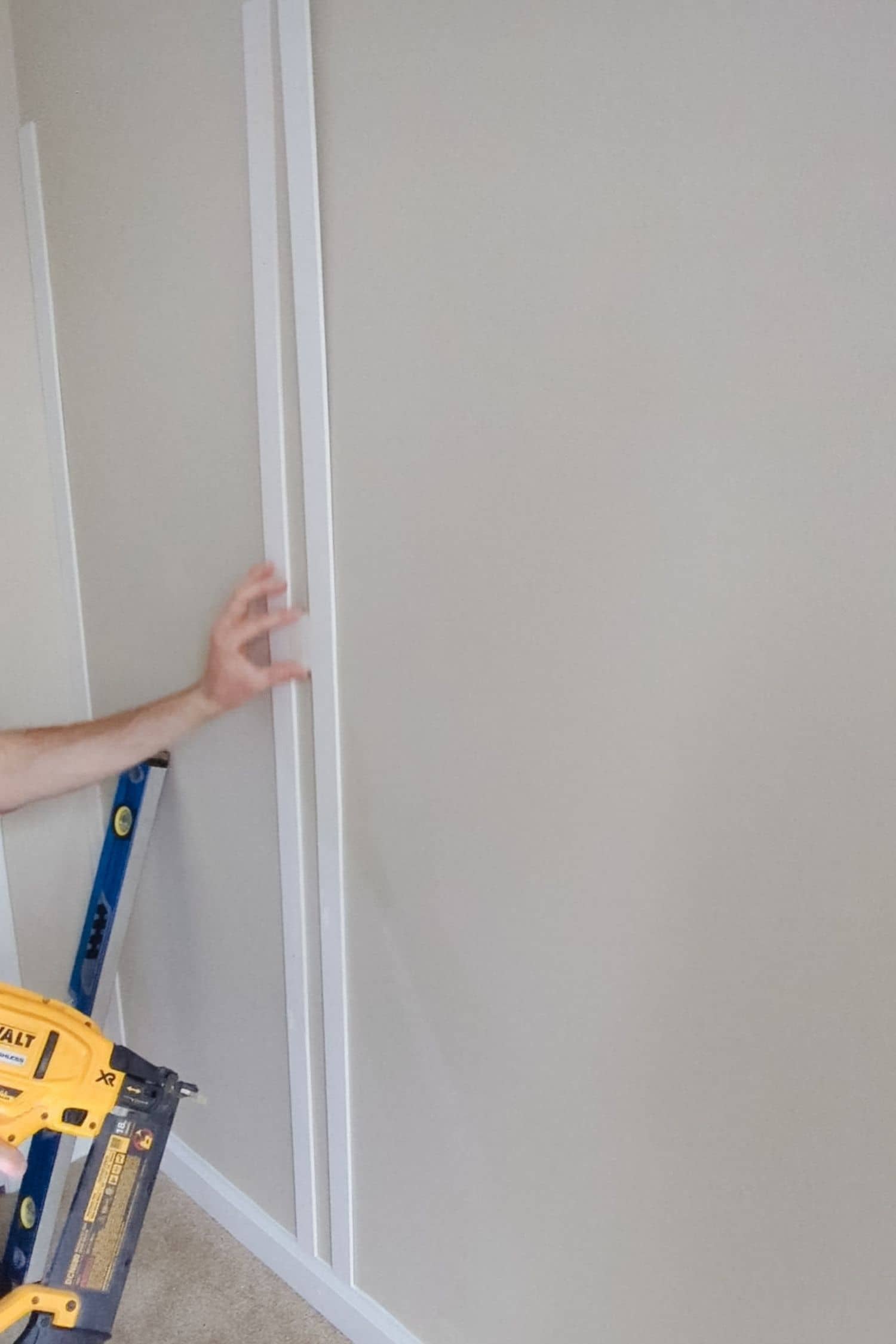 Easy DIY Board and Batten Wall (Without Removing Baseboards) - Pine and ...